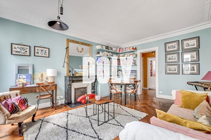 Appartement à vendre - Paris e , Porte Saint-Martin, Paradis - 3 pièces - 2 chambres