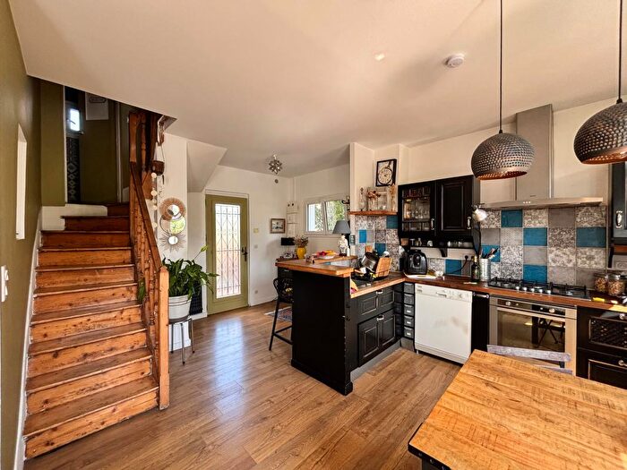 Saint-Maur-des-Fossés, Saint-Maur-Créteil : Maison 6 pièces à vendre