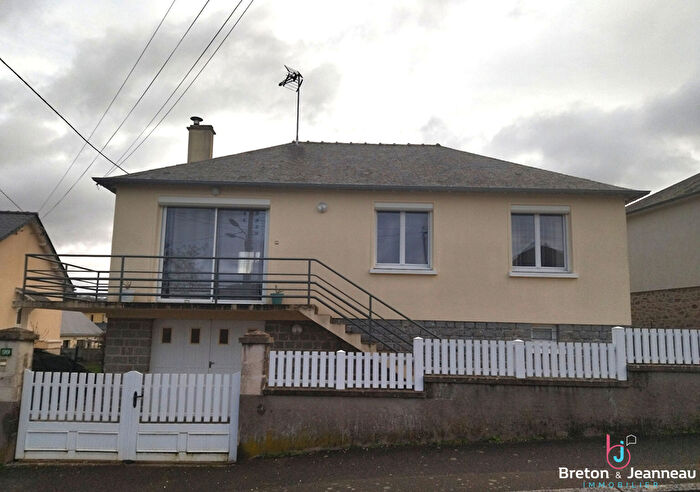 Maison à louer - Montsûrs - 4 pièces - 2 chambres