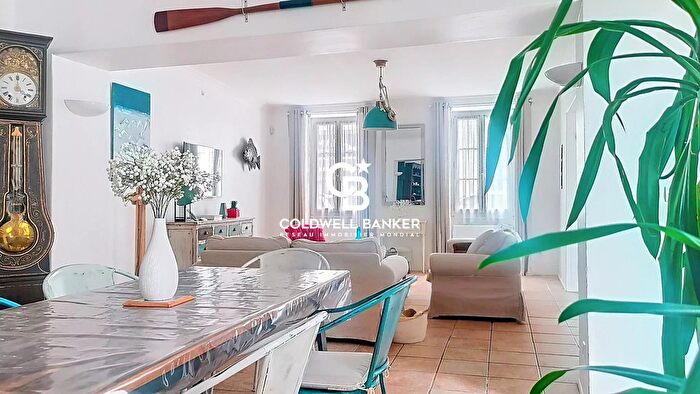 Maison à vendre - Le Château-dOléron - 6 pièces - 4 chambres