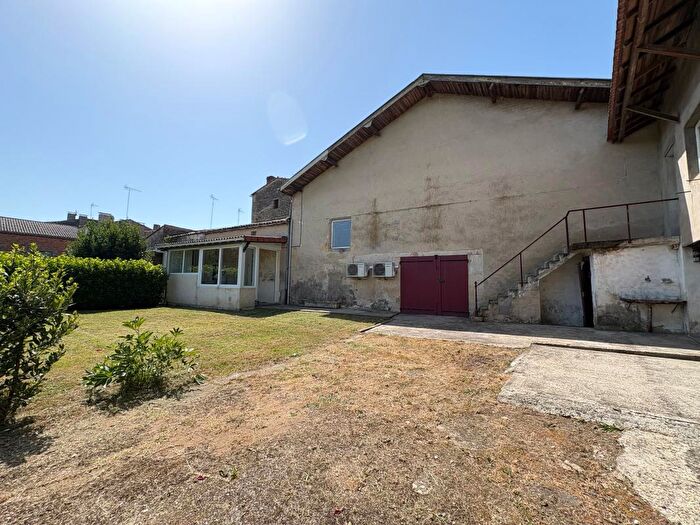 Gironde-sur-Dropt : Maison 3 pièces à vendre