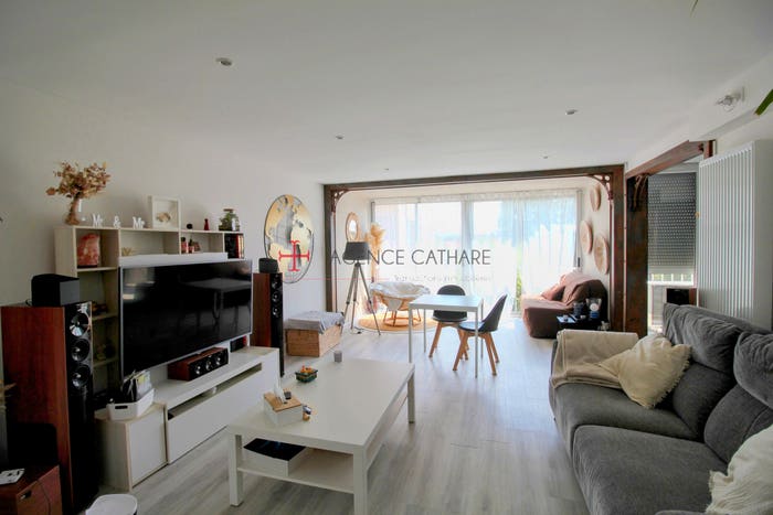 Appartement 4 pièces à vendre à postalCode