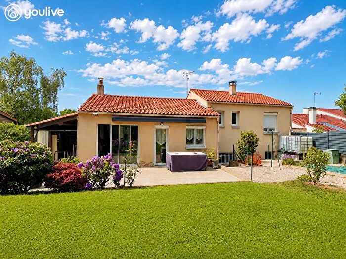 Dompierre-sur-Yon : Maison 4 pièces à vendre