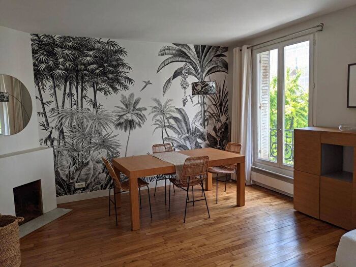 Appartement à louer - Reine-Mairie, Boulogne-Billancourt - 2 pièces - 1 chambre