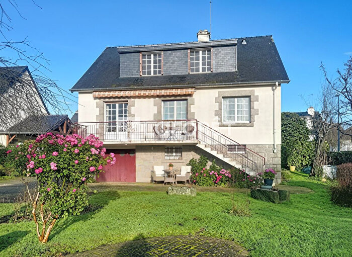 Maison à vendre - Cesson-Sévigné, Centre-ville, La Hublais, Beausoleil - 8 pièces - 6 chambres