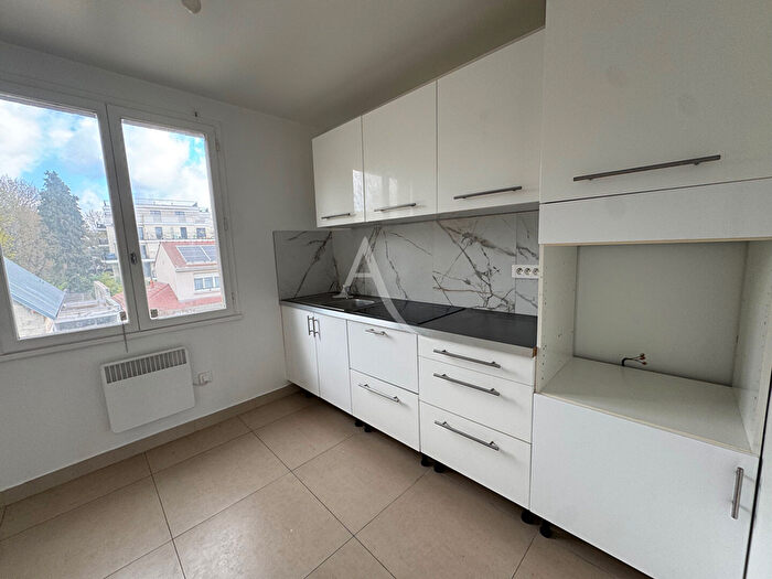 Appartement à louer - Palaiseau, Centre Sud - 3 pièces - 2 chambres