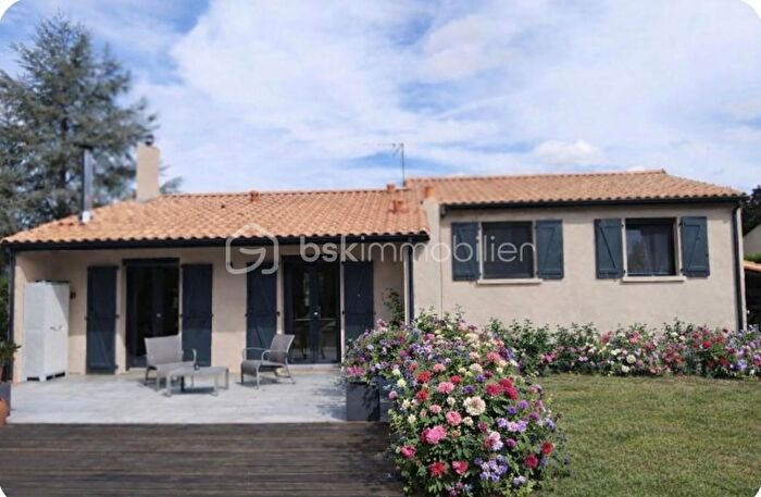 Maison à vendre - Saintes, Saint-Sorlin, La Récluse - 5 pièces - 3 chambres