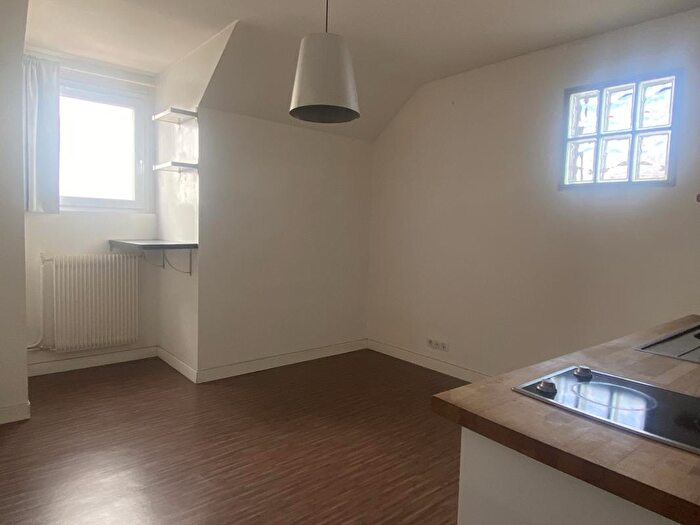 Appartement à louer - Nantes, Centre-ville - 1 pièce - 1 chambre