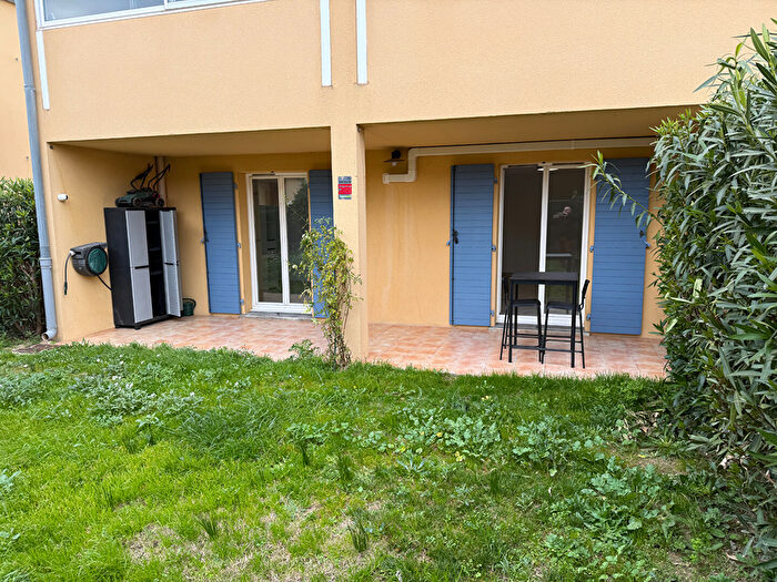 Appartement à louer - Velaux - 2 pièces - 1 chambre