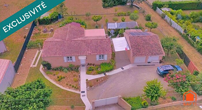 Maison à vendre - Régusse - 6 pièces - 3 chambres