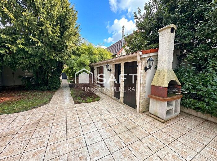 Maison à vendre - Le Blanc-Mesnil, Centre Coudray - 4 pièces - 3 chambres