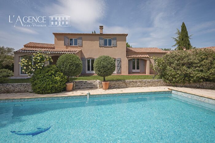Aix-en-Provence, Puyricard, Célony : Maison 5 pièces à vendre