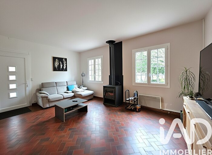 Maison à vendre - Vacquiers - 6 pièces - 5 chambres