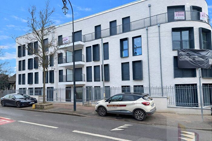 Appartement à louer - Pre de lArche, Neuilly-Plaisance - 2 pièces - 1 chambre