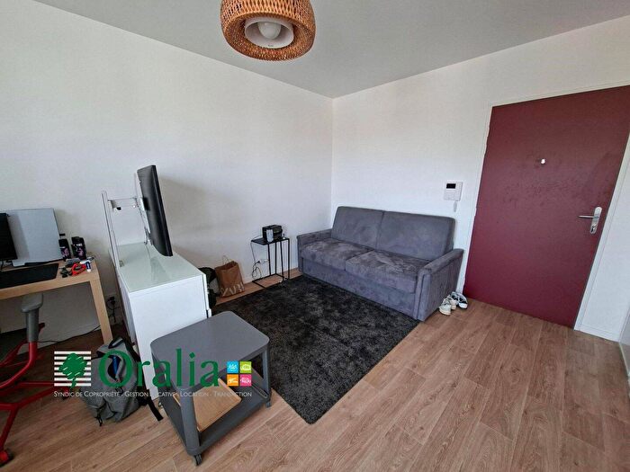 Appartement à louer - Clemenceau, Dijon - 1 pièce