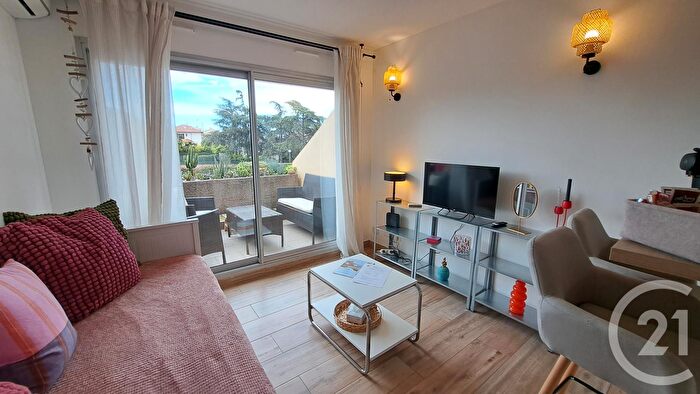Appartement à louer - Antibes, Rastines, Super Antibes, Laval, La Fontonne - 2 pièces - 1 chambre