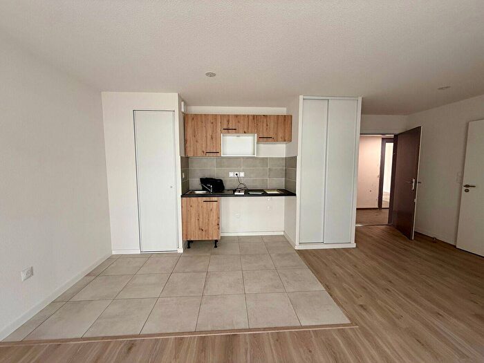Barrière-de-Paris, Toulouse : Appartement 2 pièces à louer