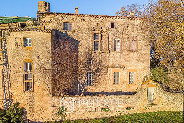 Maison à vendre - Vaux - 15 pièces - 5 chambres