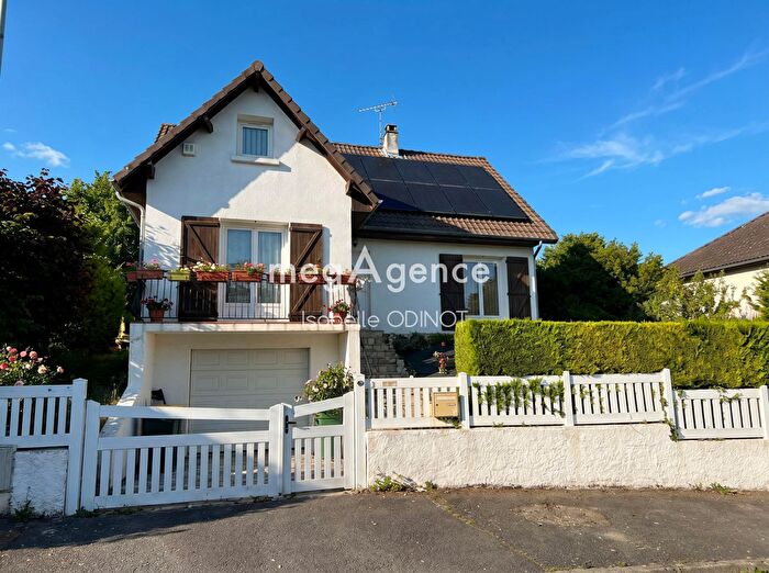 Maison 6 pièces à vendre à Beynes