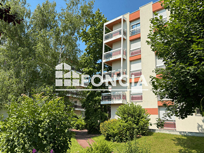 Appartement à vendre - Gien, Centre-ville - 4 pièces - 3 chambres