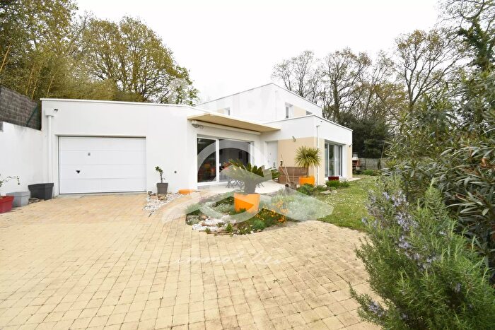 Maison à vendre - Saint-Nazaire, Saint-Marc - 6 pièces - 4 chambres