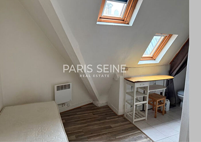 Appartement à vendre - Paris e , Saint-Vincent de Paul, Lariboisière - 1 pièce - 1 chambre