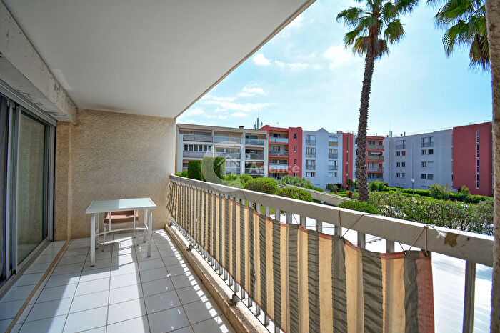 Appartement 3 pièces à Mandelieu-la-Napoule, Capitou, à vendre