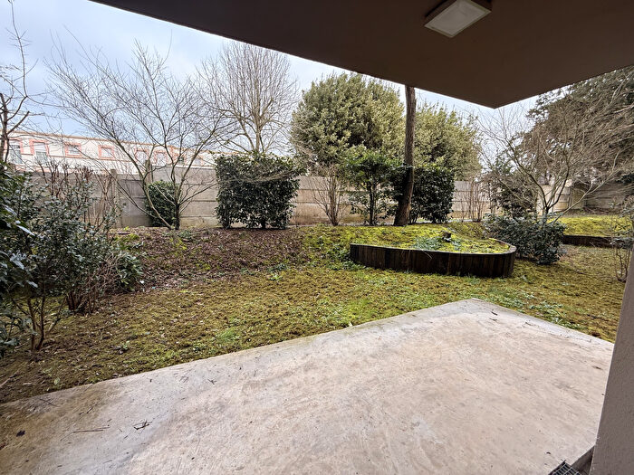 Appartement à louer - Cenon, Plaisance - 3 pièces - 2 chambres