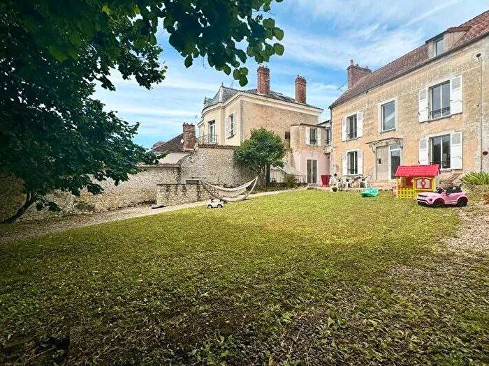 Maison à louer - Centre Est, Provins - 6 pièces - 4 chambres
