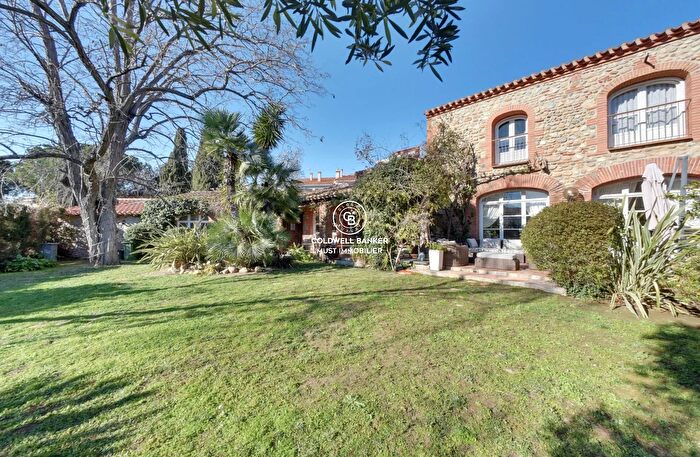 Maison à vendre - Perpignan - 5 pièces - 4 chambres