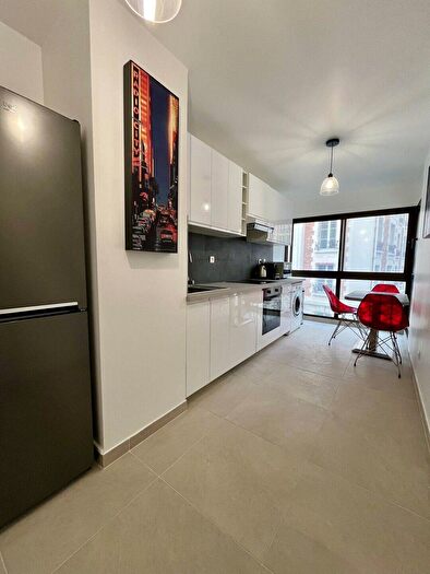 Appartement à louer - Muette Sud, Paris ème arrondissement - 3 pièces - 1 chambre