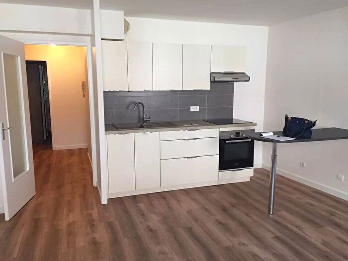 Appartement à louer - Henriville, Amiens - 2 pièces