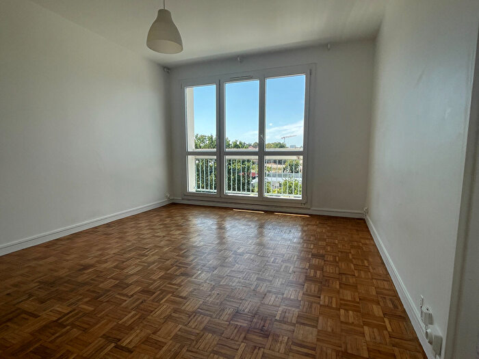 Appartement 3 pièces à vendre - Quartiers Nord-Est, Beaulieu