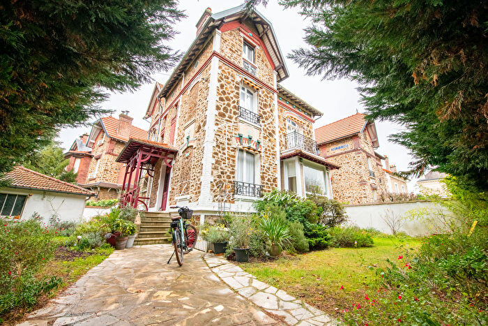 Maison à vendre - Saint-Maur-des-Fossés, Champignol - 9 pièces - 4 chambres