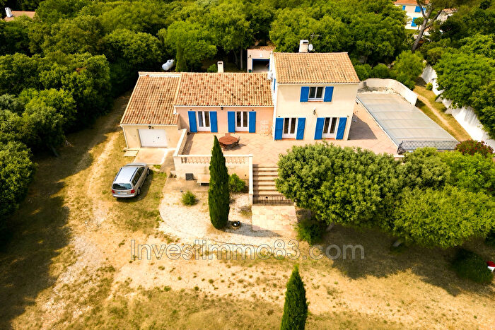 Saint-Maximin-la-Sainte-Baume : Maison 5 pièces à vendre