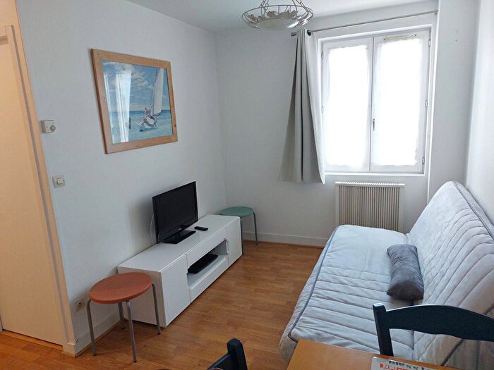 Appartement 2 pièces à Centre Ville, La Rochelle, à louer
