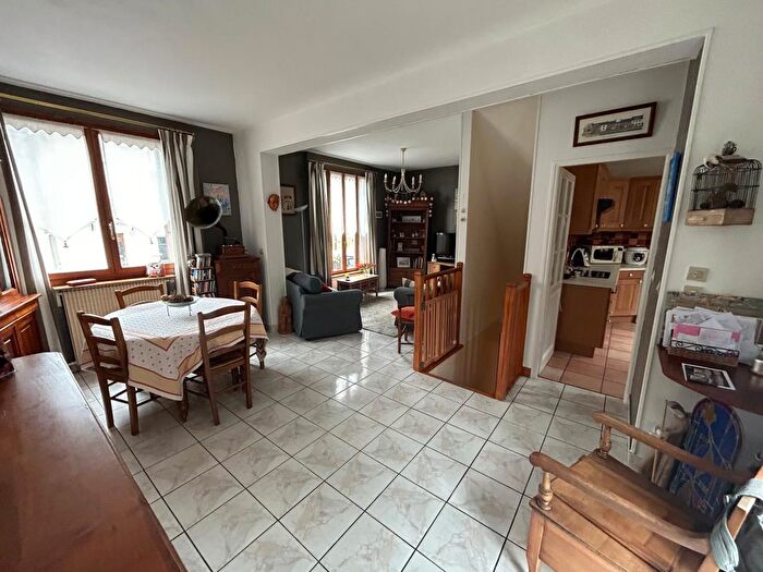 Viroflay, Aulnettes, Forêt Domaniale de Fausses-Reposes : Maison 4 pièces à vendre