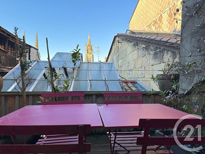 Bordeaux, Saint-Christoly - Appartement 4 pièces à louer