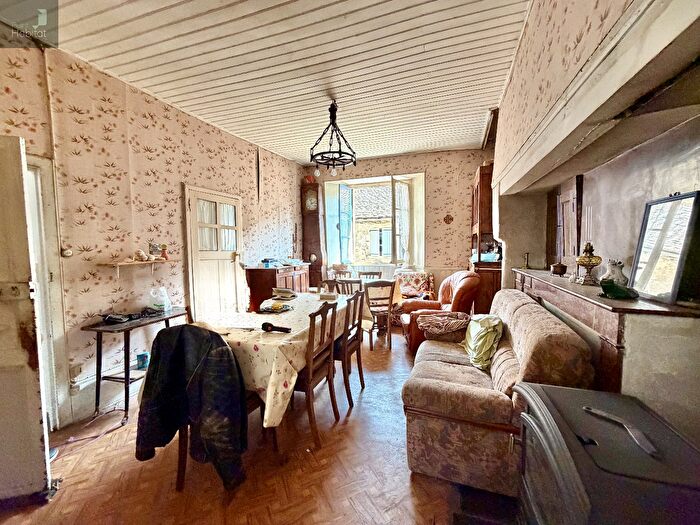 Maison 5 pièces à vendre - Saint-Chély-d'Aubrac