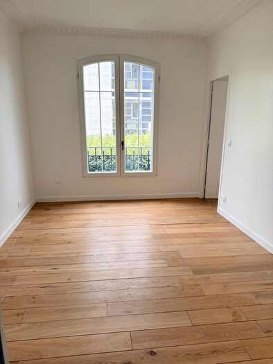 Choisy-le-Roi, Centre-ville, Parc Prairie, Hautes Bornes : Appartement 2 pièces à louer