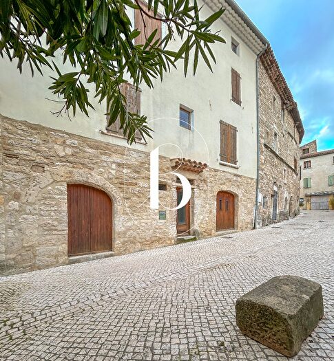 Barjac - Maison 6 pièces à vendre