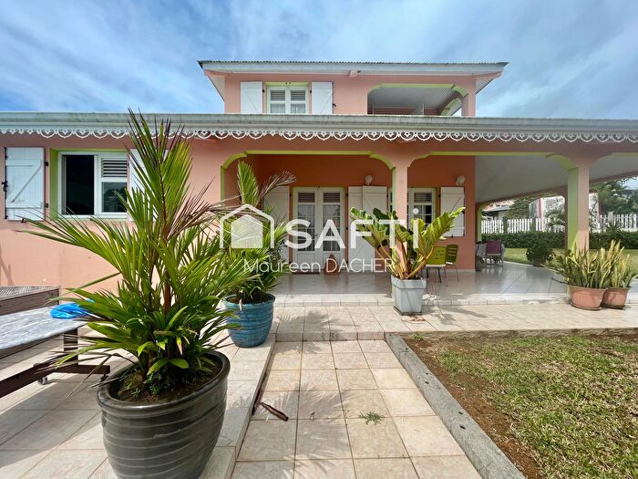 Maison à vendre - Le Lamentin - 5 pièces - 4 chambres