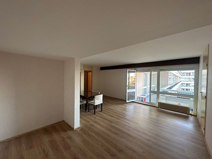 Appartement à vendre - Reims, Centre-ville - 6 pièces - 4 chambres