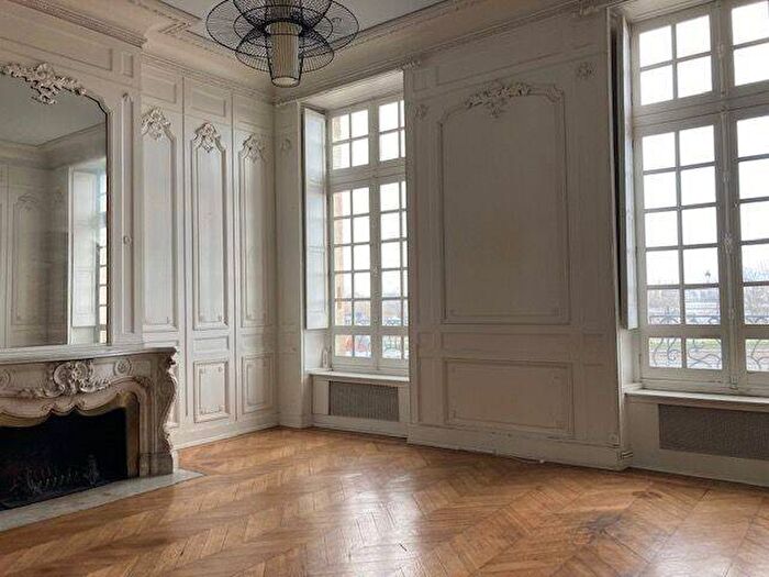 Appartement 4 pièces à Centre ville, Bordeaux, à louer