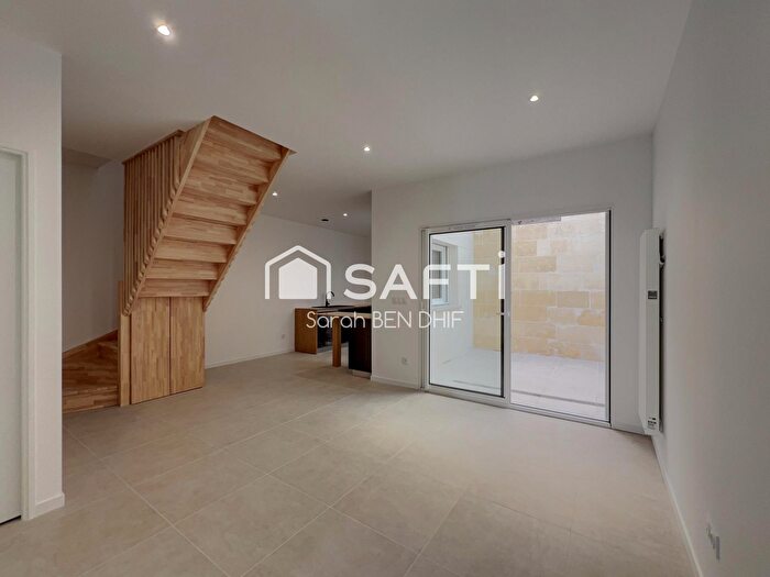 Maison à vendre - Vayres - 4 pièces - 3 chambres