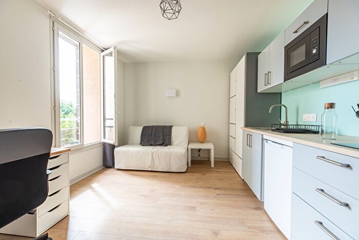 Appartement 1 pièce à Clermont-Ferrand, Oradou, à louer