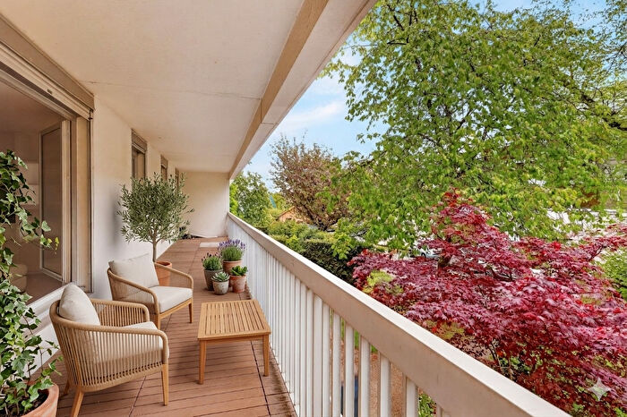 Appartement 4 pièces à Sèvres, Les Bruyères, à vendre