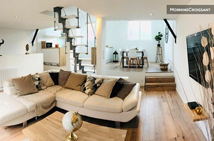 Appartement à louer - Tourcoing, Brun Pain, Francs, Clinquet - 6 pièces - 3 chambres