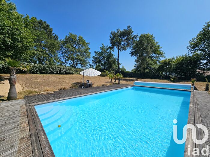 Maison à vendre - La Teste-de-Buch, LEnclos dAlis, Notre-Dame des Monts, Ninots, Miquelots - 5 pièces - 4 chambres