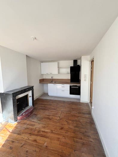 Trois Quartiers-Centre Ville, Poitiers : Appartement 2 pièces à louer